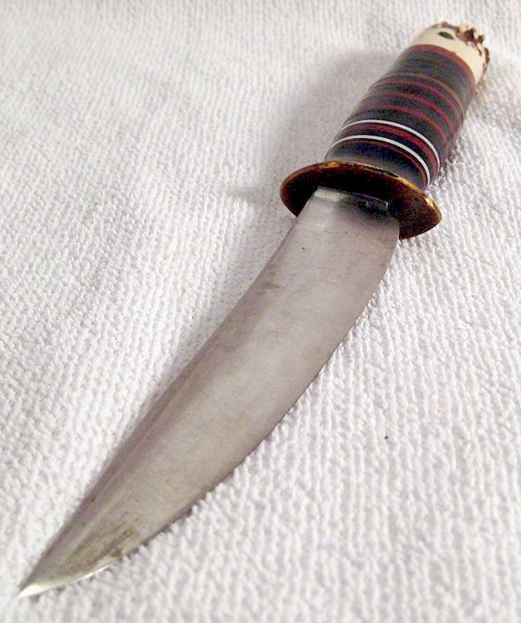 W. Scagel Handmade USA marked hunting knife with unmarked Scagel sheath