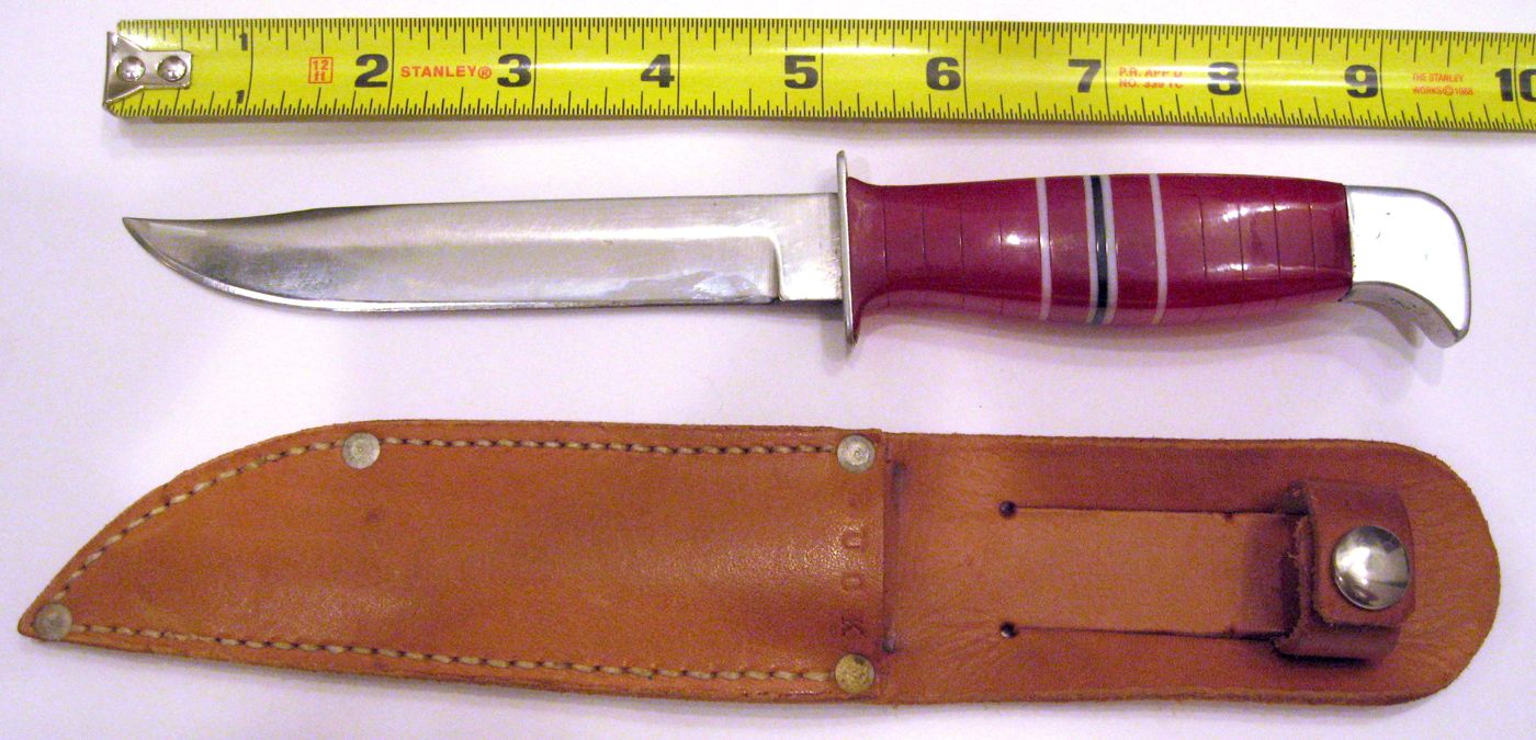 BUCK 105 - Red Lucite Handle